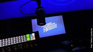 Quiénes son las conductoras y conductores de Al Extremo en TV Azteca