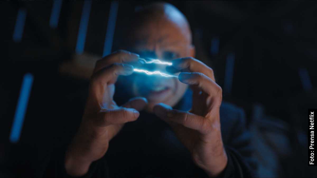 Quién es el tío Lucas en Merlina, serie de Netflix