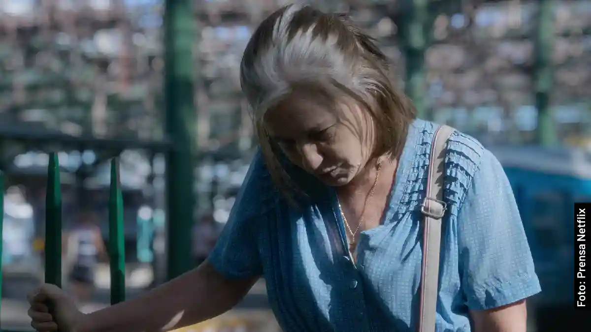 Elena Sabe (2023): Soundtrack y reparto de actores y personajes